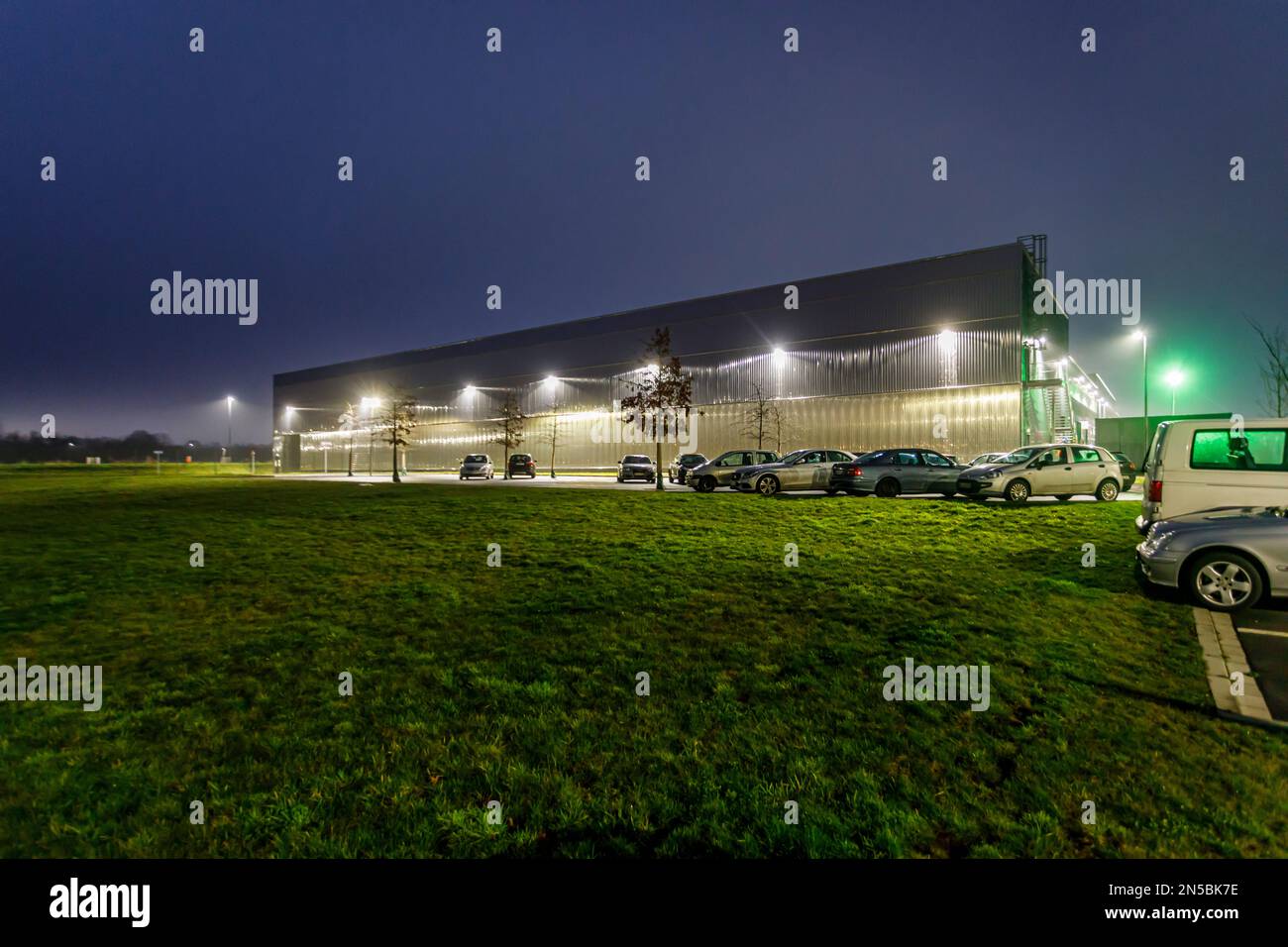 Outdoor lighting solutions hi-res stock photography and images - Alamy