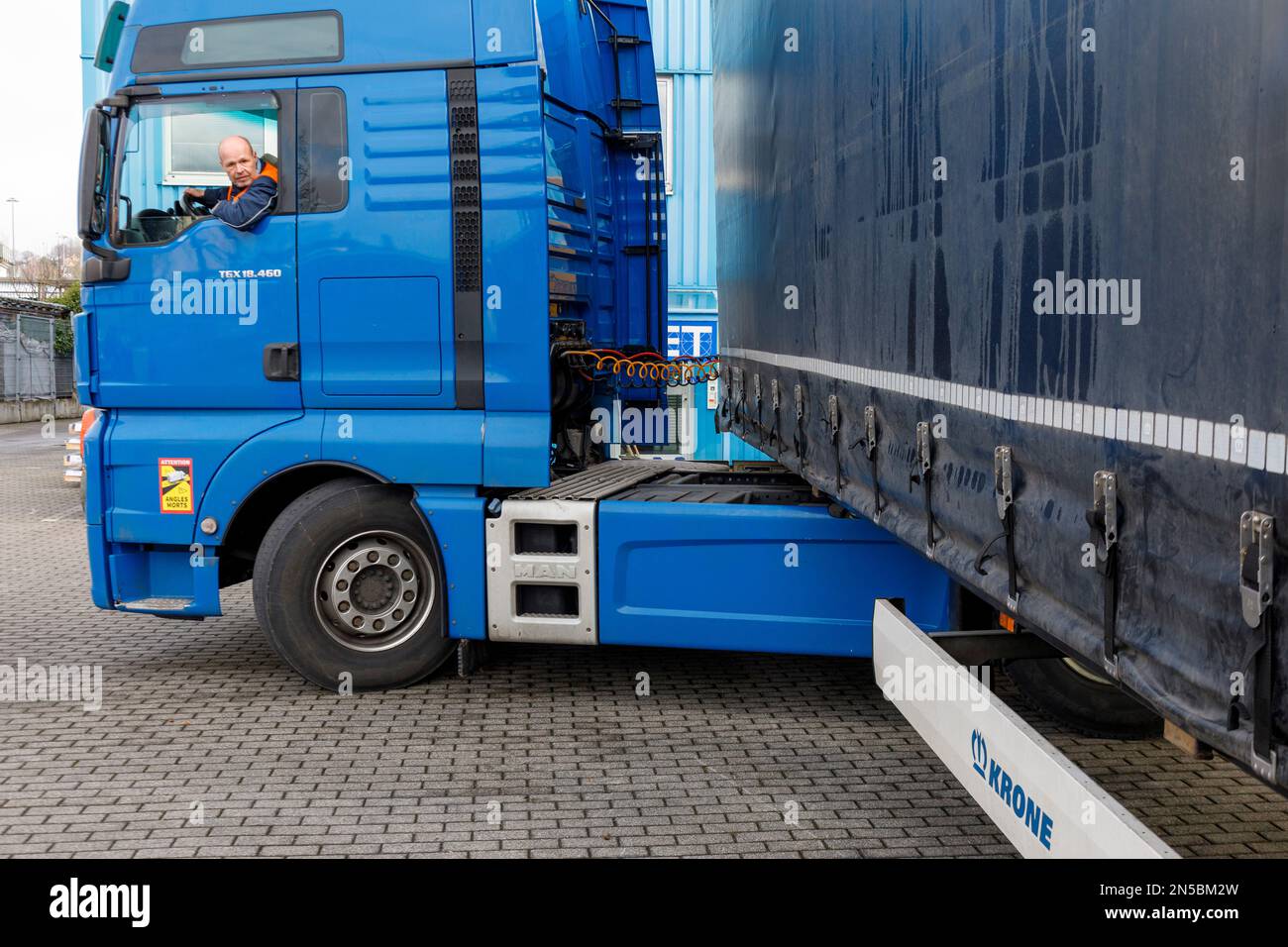 Professional driver when manoeuvring, reversing, truck in long-distance ...