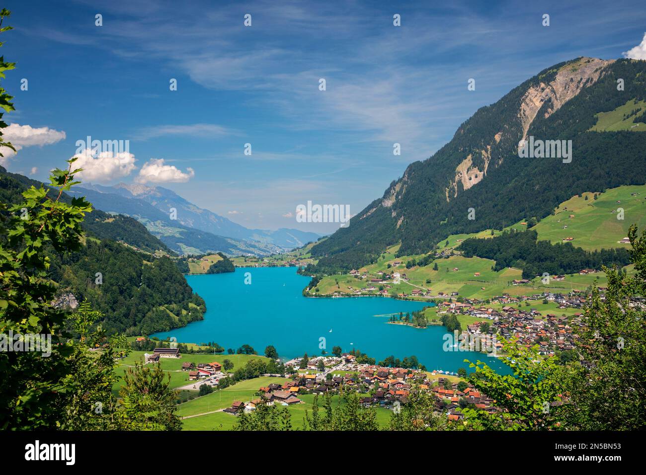 Lake Lungern, Switzerland, Bernese Oberland, Kanton Obwalden, Lungern ...