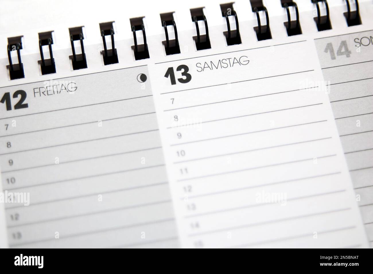 desk calendar in German, Friday 12, Saturday 13 Stock Photo - Alamy