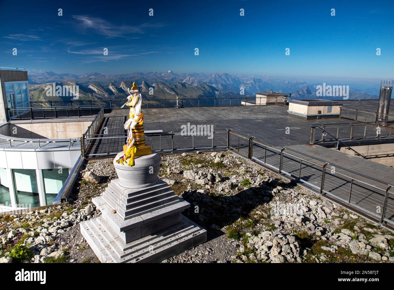 Saentis summit, monument thanking Tibetans for taking in refugees ...