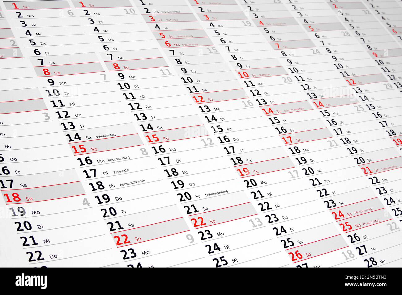 Days month in calendar hi-res stock photography and images - Alamy