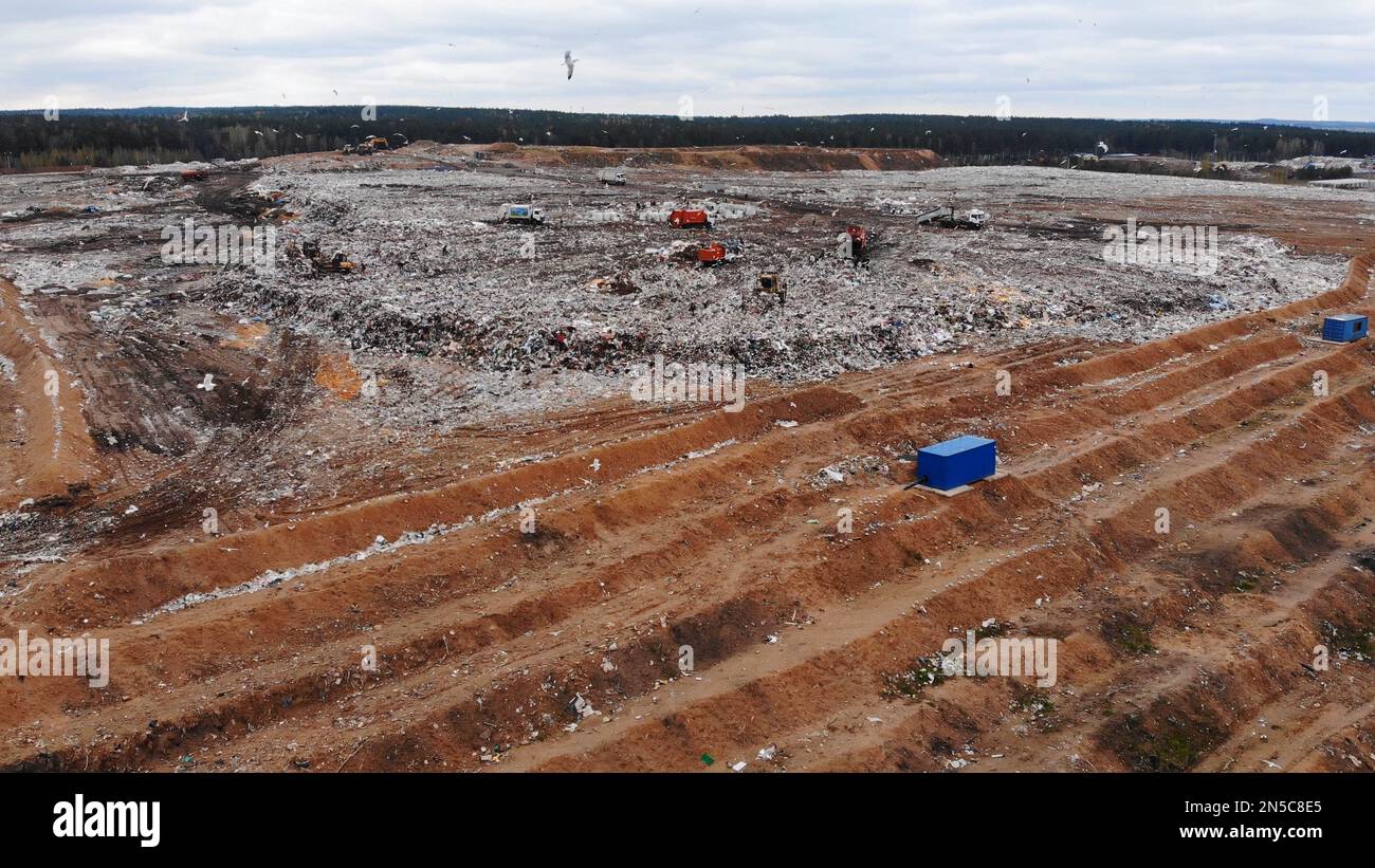 Garbage 4k footage nature ecology hi-res stock photography and images ...