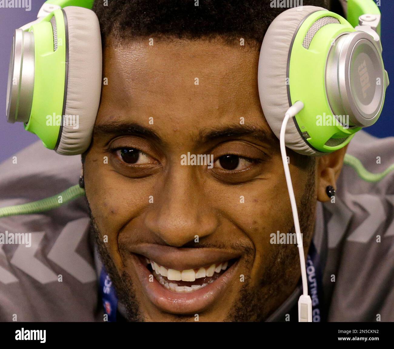 Oklahoma defensive back Aaron Colvin looks to the field at the NFL ...