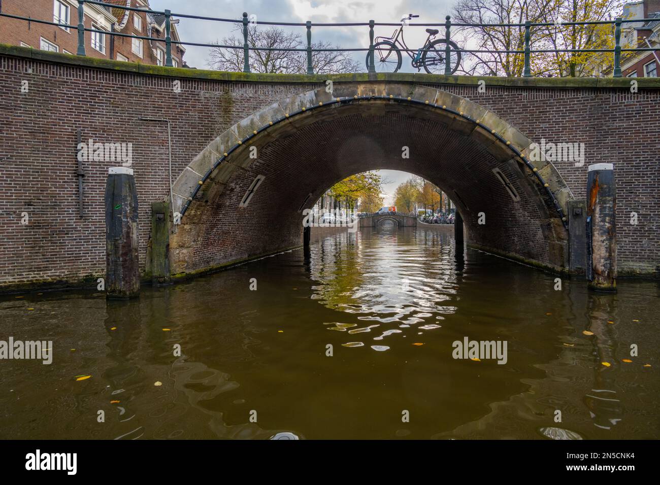 Looking up the Reguliersgracht canal from the junction of the ...