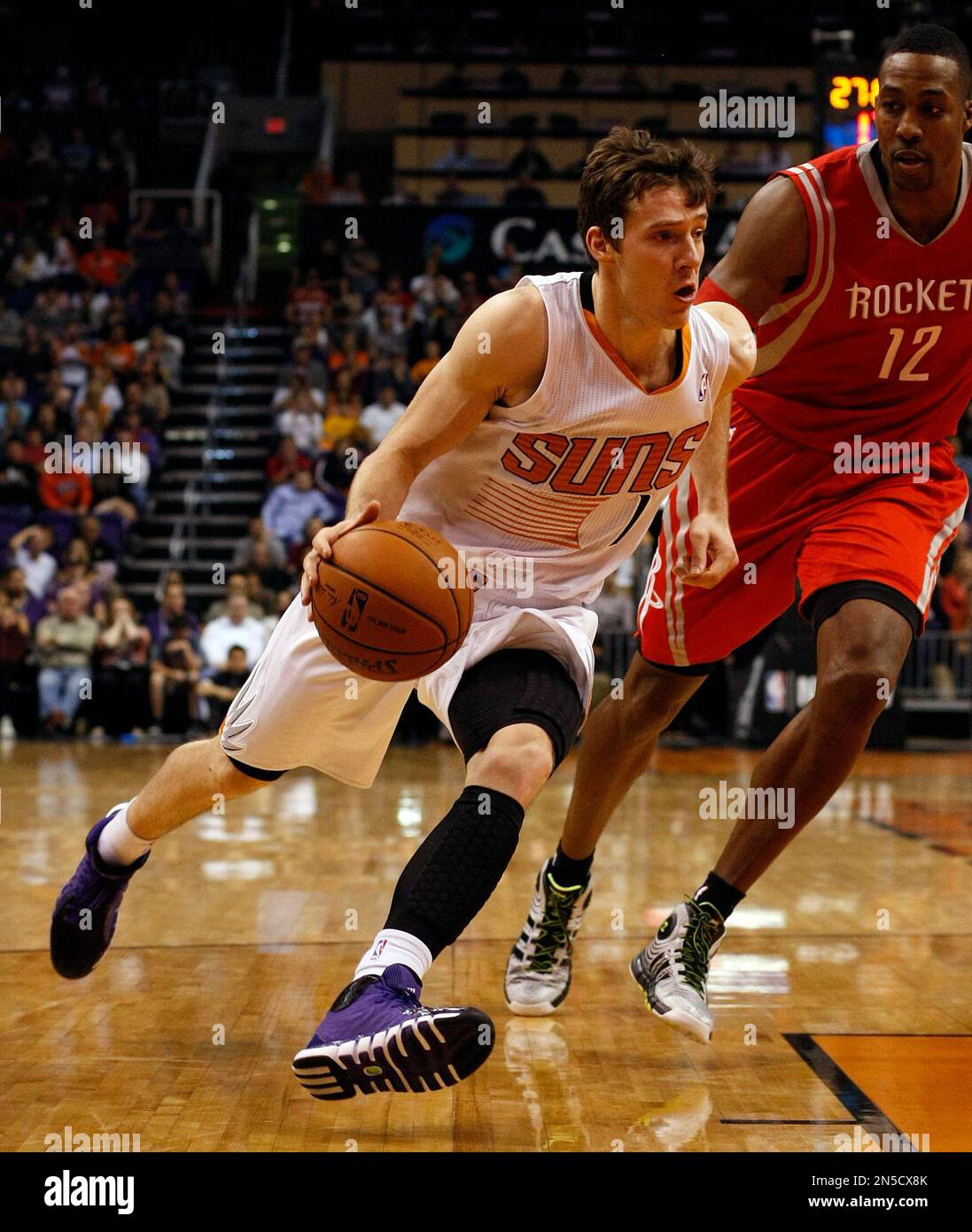 Phoenix Suns shooting guard Goran Dragic (1) drives on Houston Rockets ...