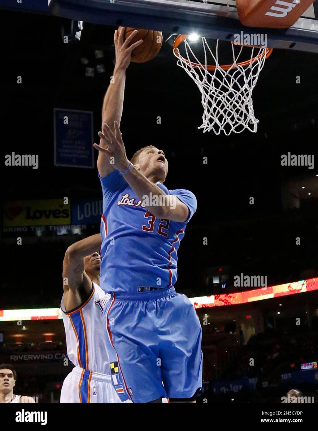 Los Angeles Clippers forward Blake Griffin (32) shoots during an NBA ...