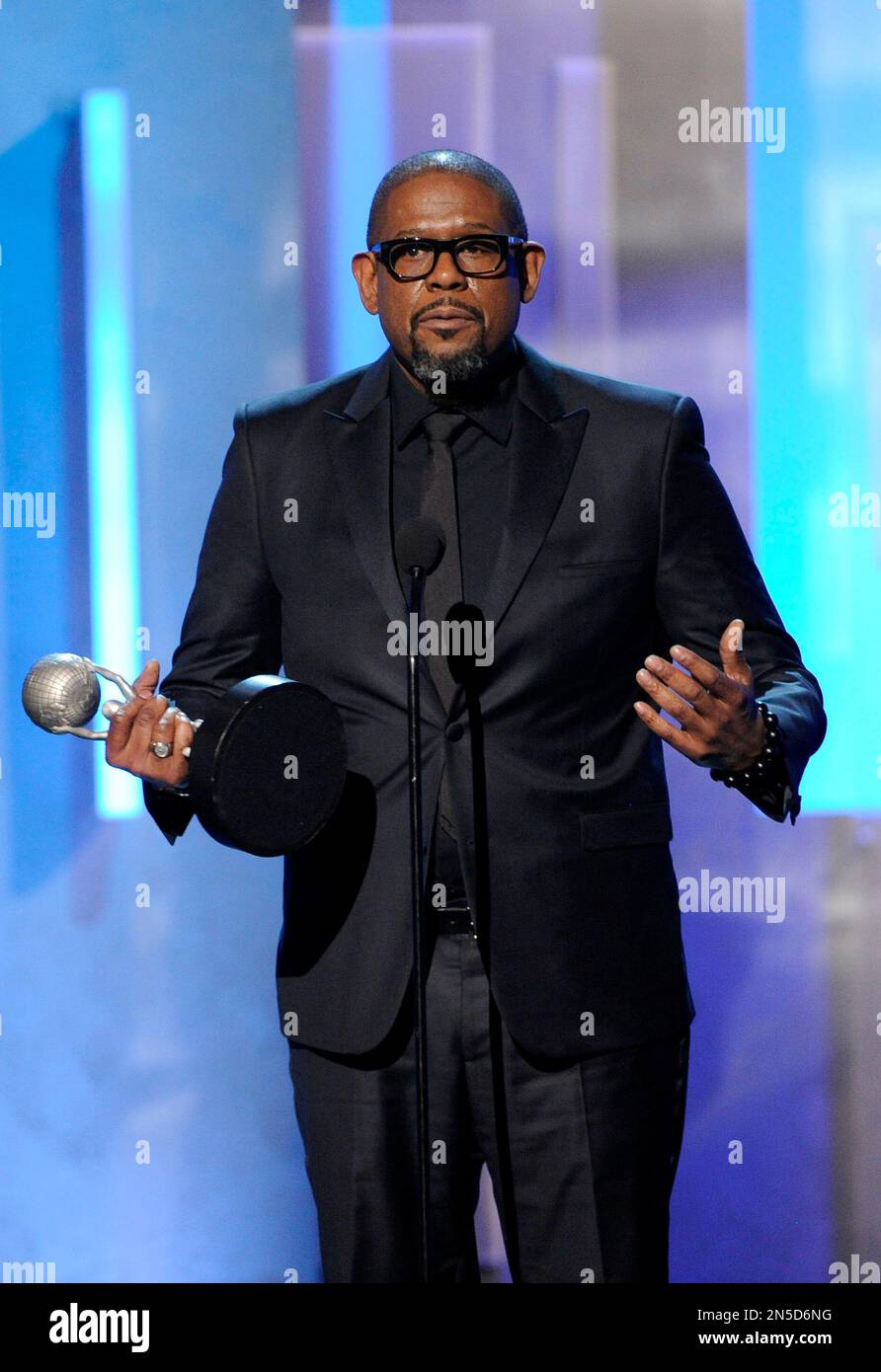 Forest Whitaker accepts the chairman award at the 45th NAACP Image ...