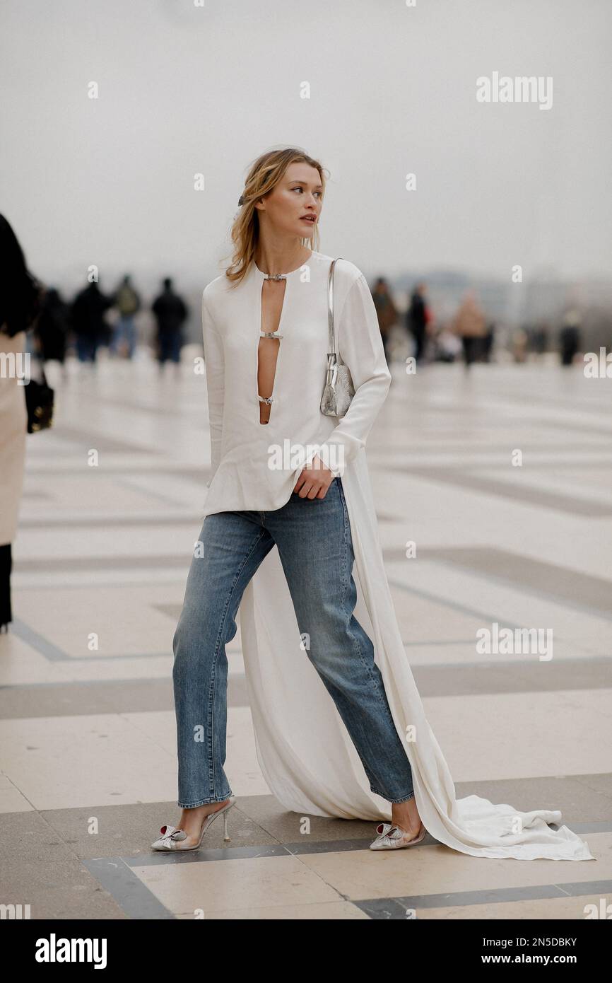 Street style, Chloe Lecareux arriving at Stephane Rolland Spring Summer ...