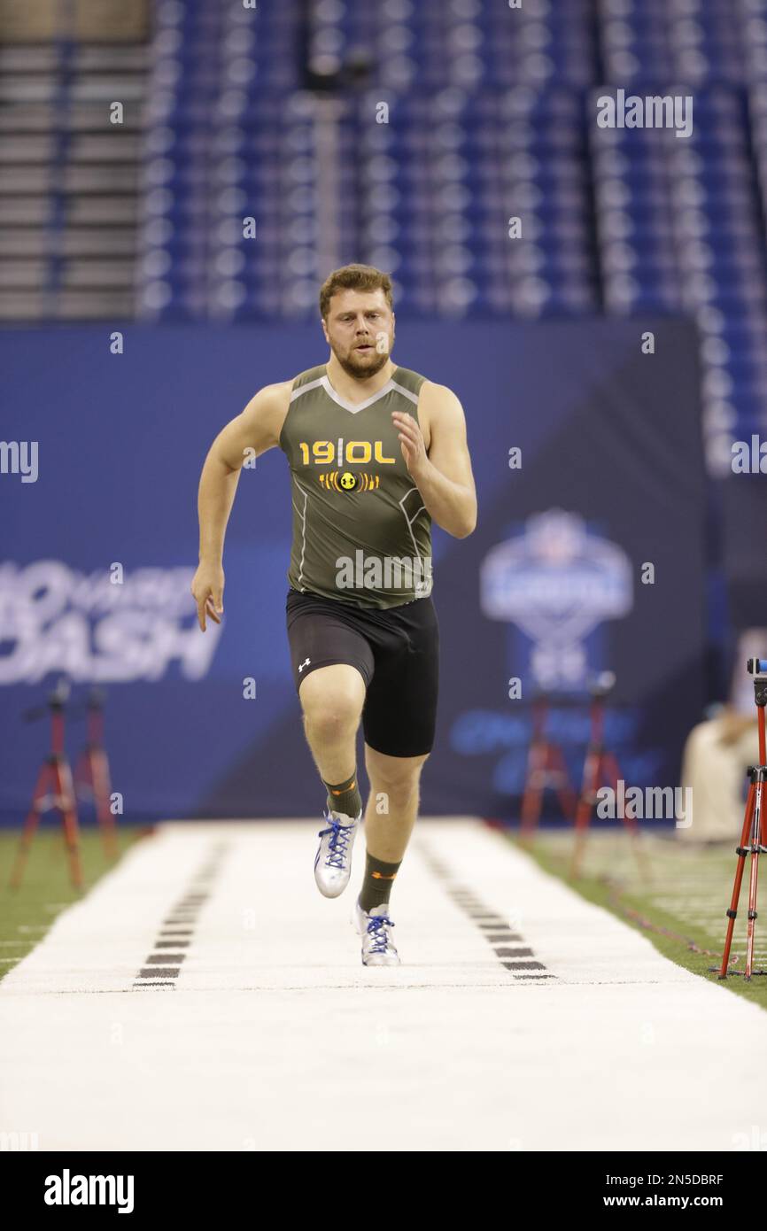 Vanderbilt offensive lineman Wesley Johnson runs the 40-yard dash at ...