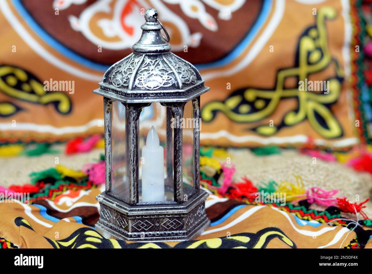Ramadan Lantern lamp or Fanous Ramadan on a Ramadan background as a ...