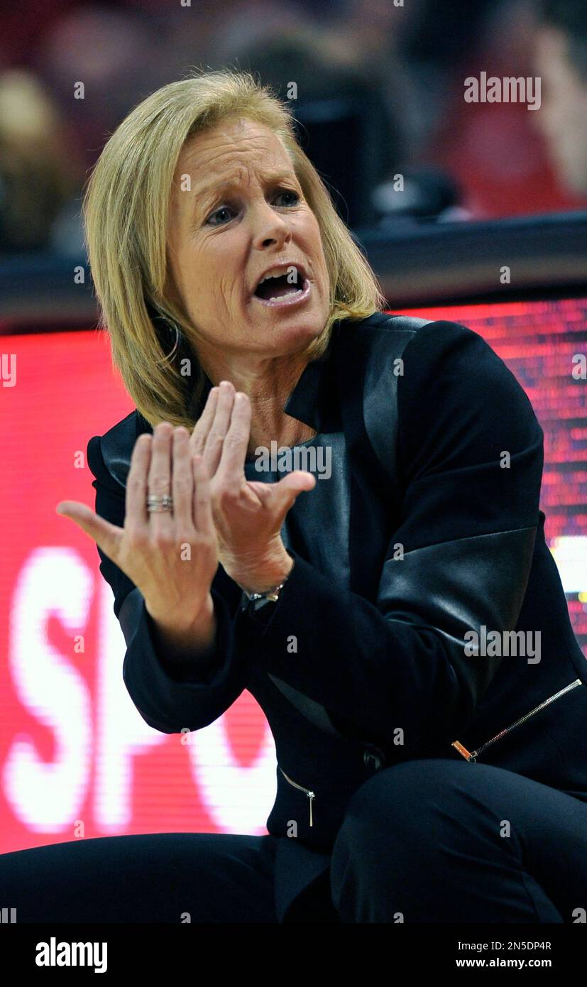Florida State head coach Sue Semrau instructs her team in the first ...