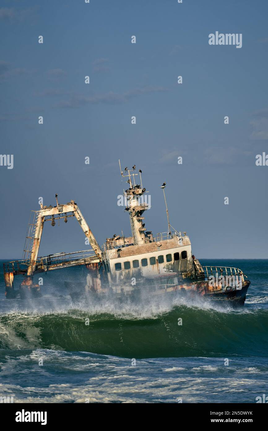 The Zeila shipwreck on the Skeleton Coast of Namibia Stock Photo - Alamy