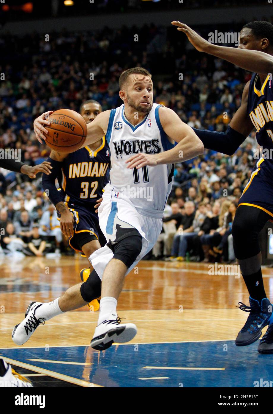Minnesota Timberwolves guard J.J. Barea (11) drives on Indiana Pacers ...