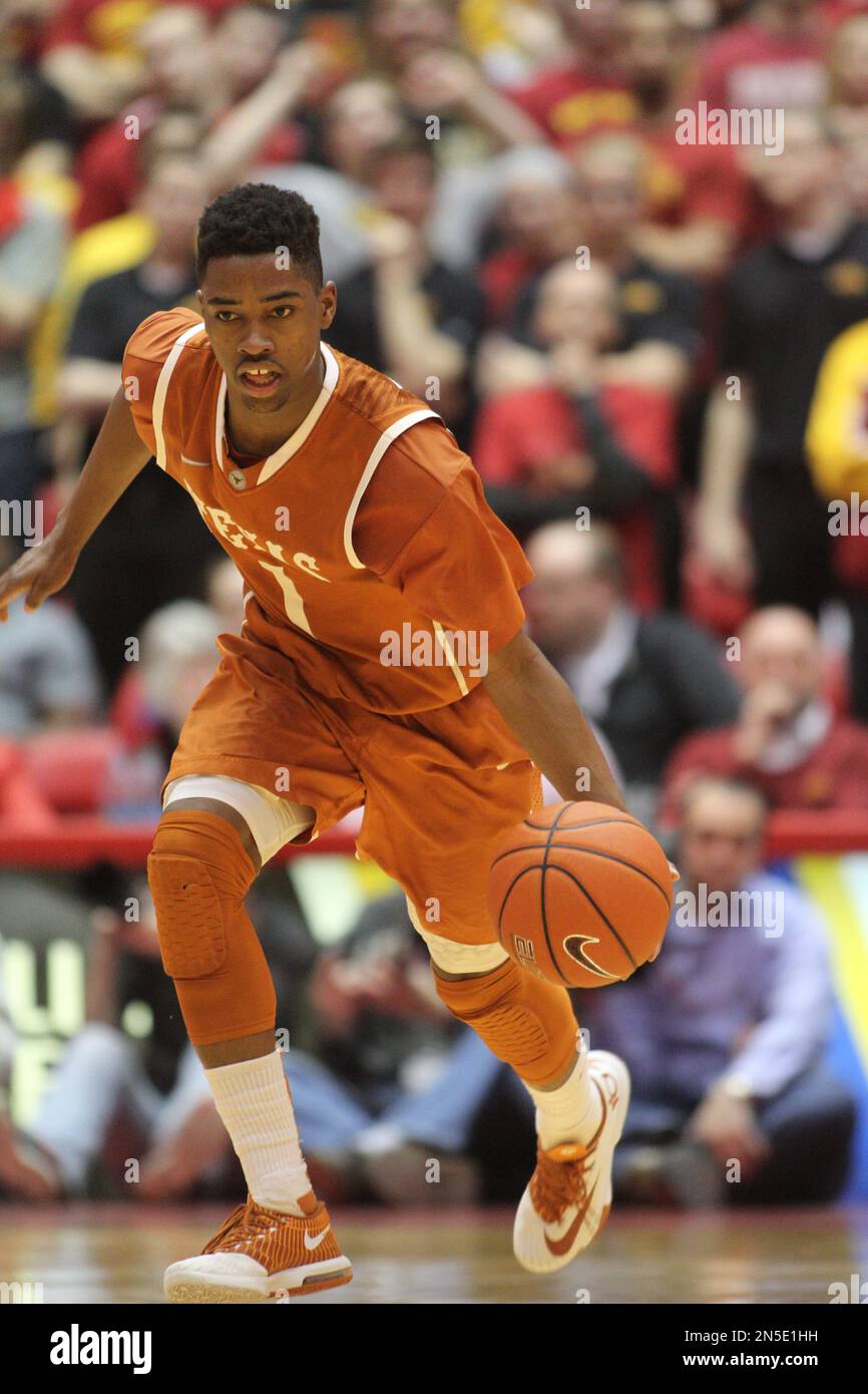 Texas guard Isaiah Taylor brings the ball up court during the second ...