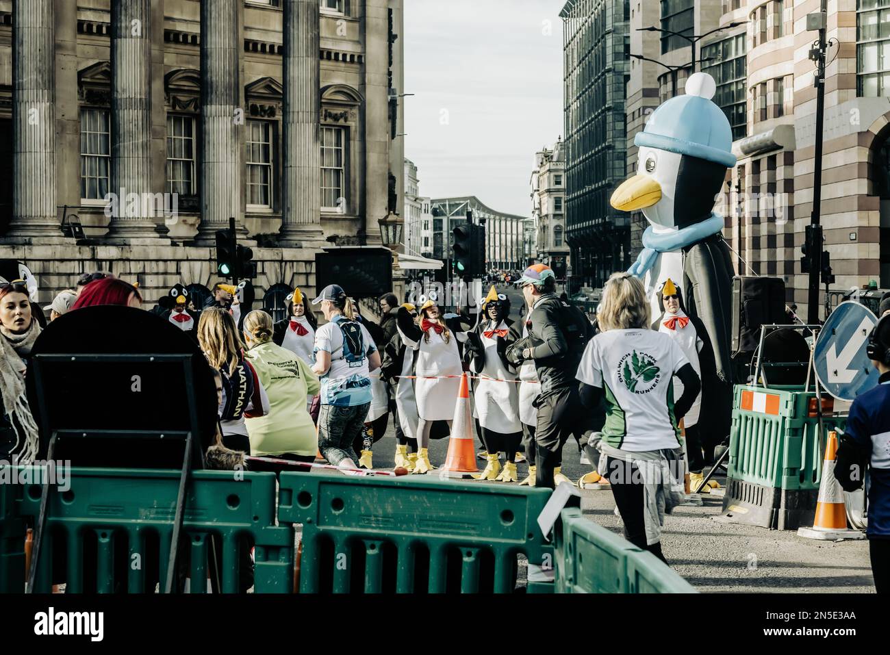 London Cancer Research Run Stock Photo - Alamy