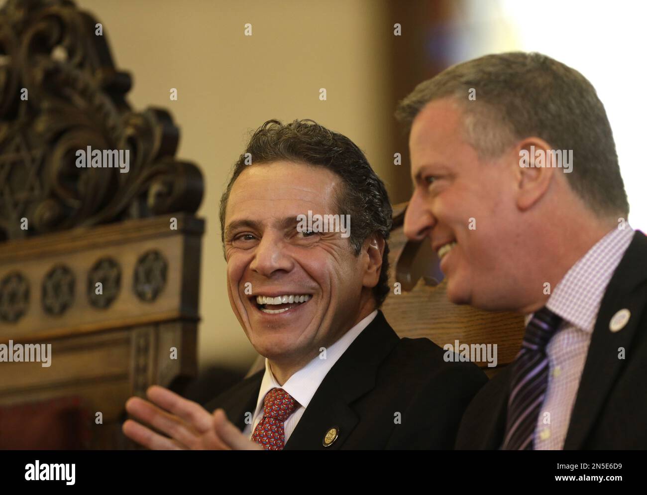 New York Gov. Andrew Cuomo, left, and New York City Mayor Bill de ...
