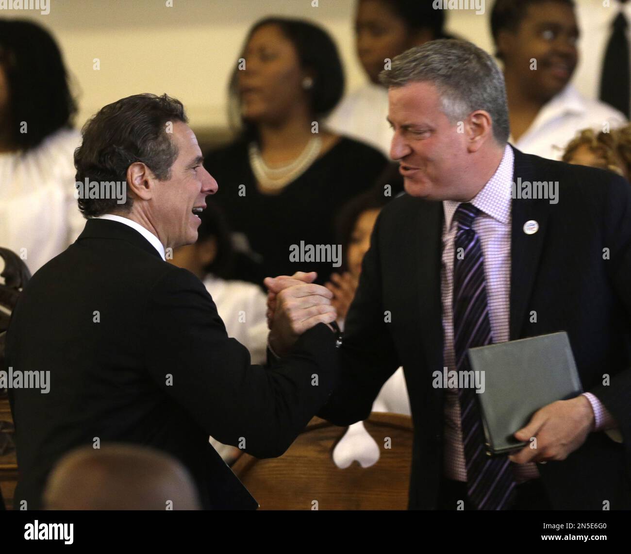 New York Gov. Andrew Cuomo, left, and New York City Mayor Bill de ...