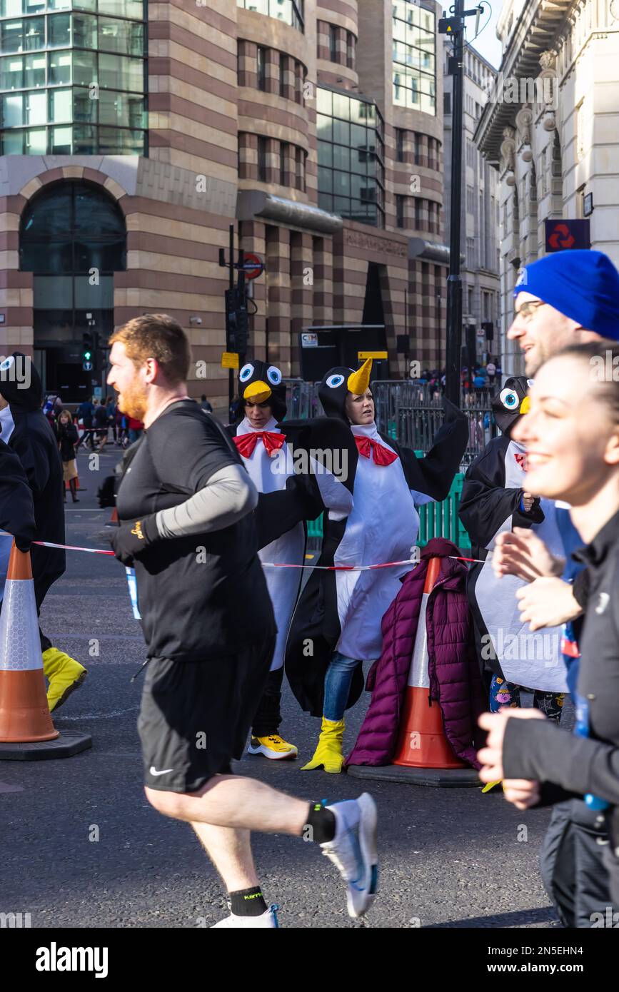 London Cancer Research Run Stock Photo - Alamy