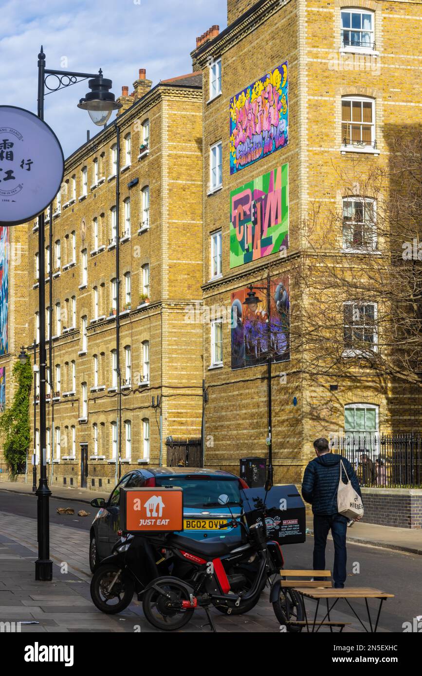 London Cancer Research Run Stock Photo - Alamy