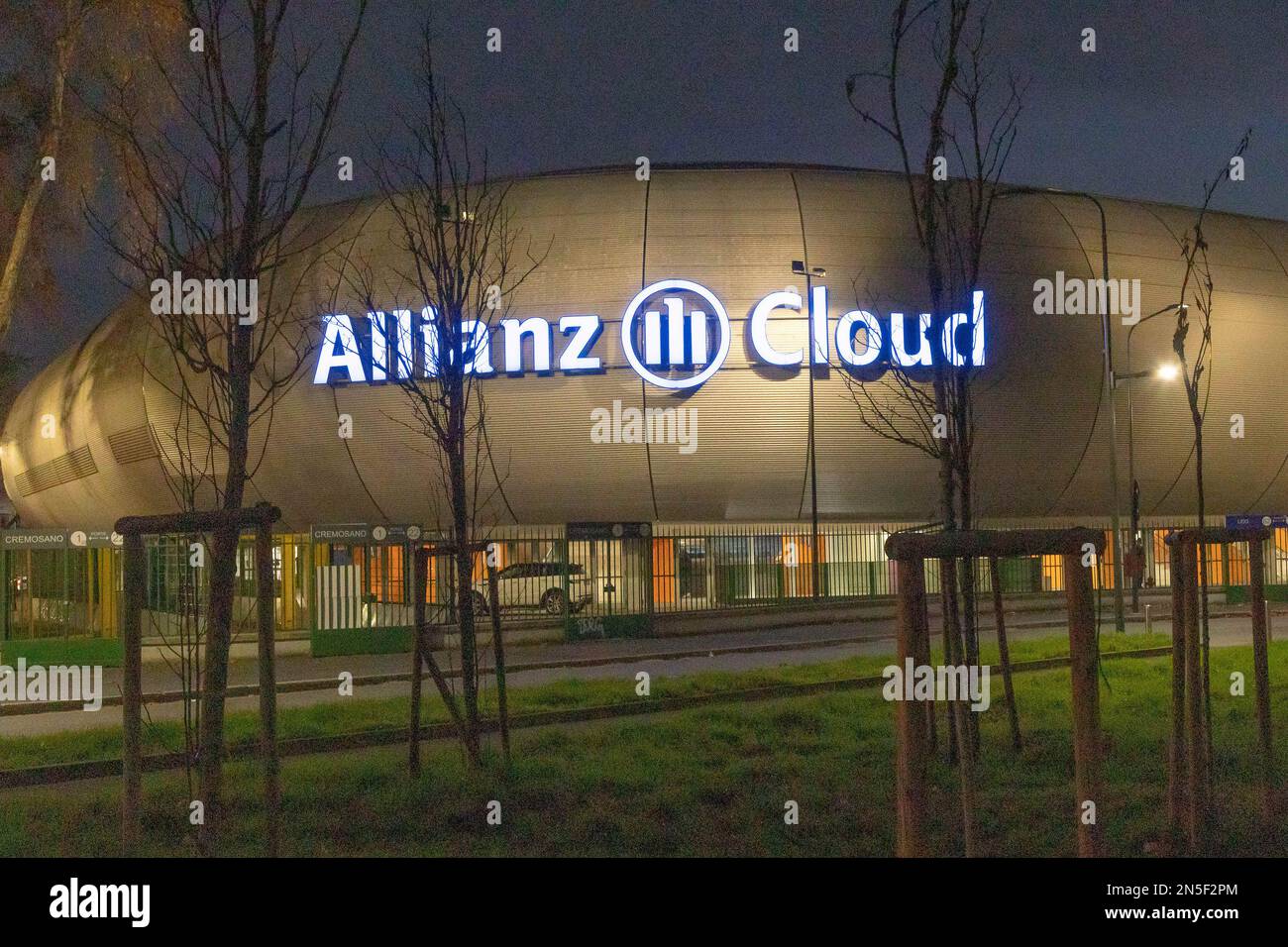 Allianz Cloud Arena, Milano Stock Photo - Alamy