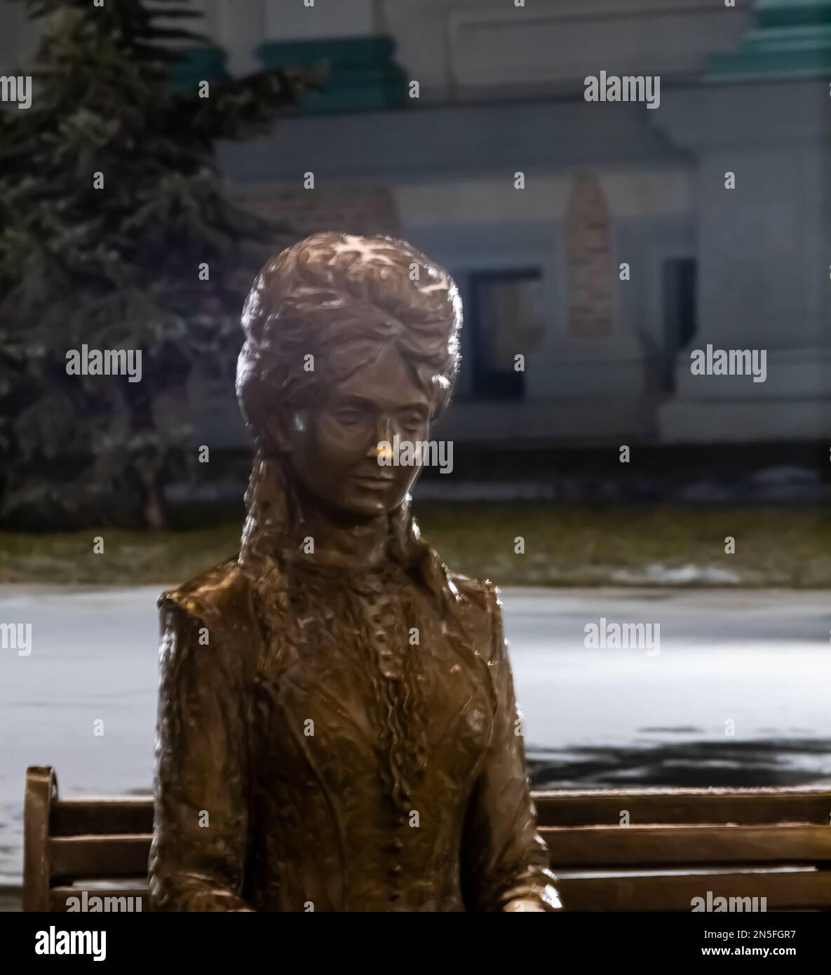 Veronica Micle monument Chisinau sculpture bronze Moldova sit bench ...