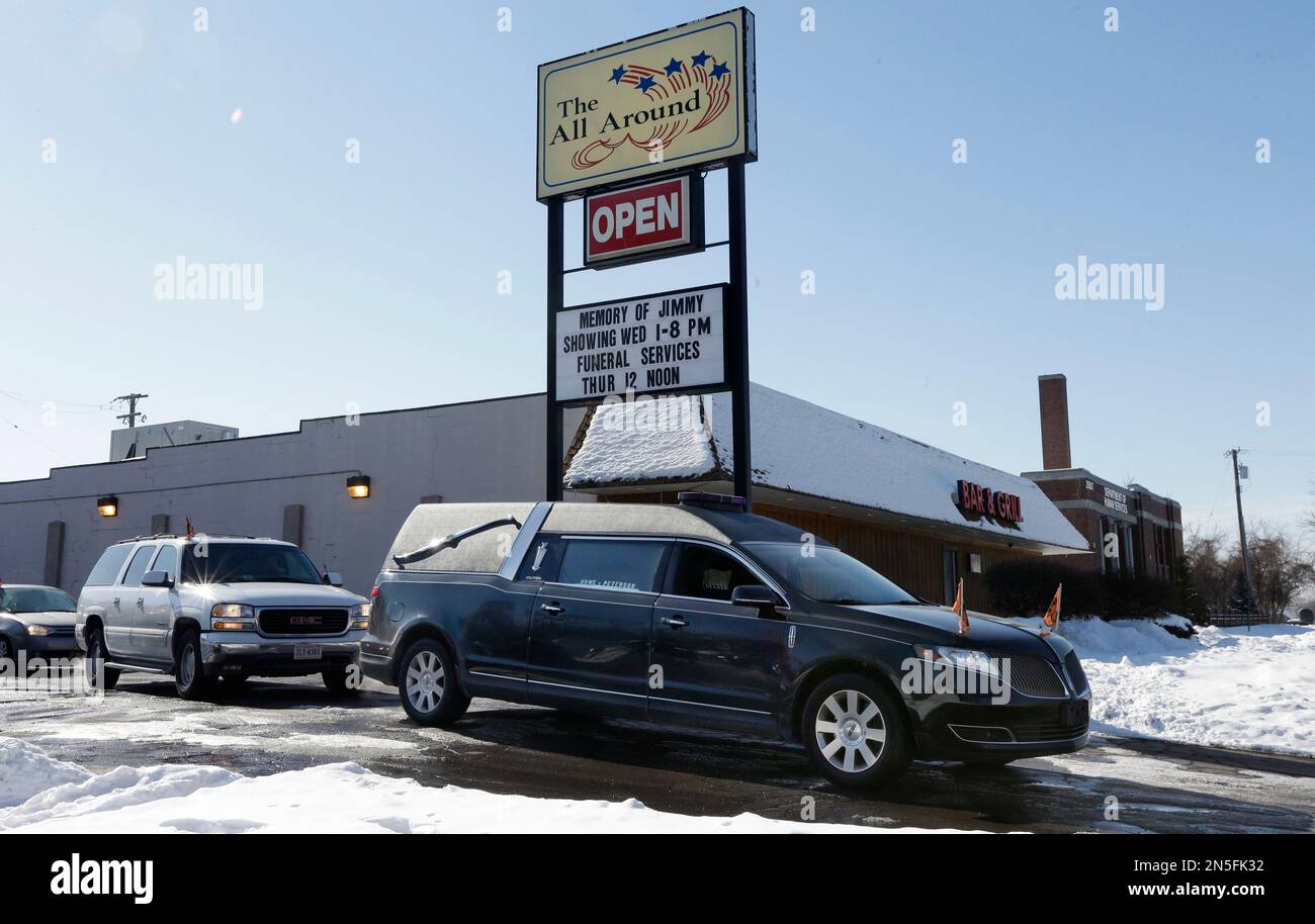 The hearse carrying Jimmy Lehr's casket leaves the All Around Bar in ...