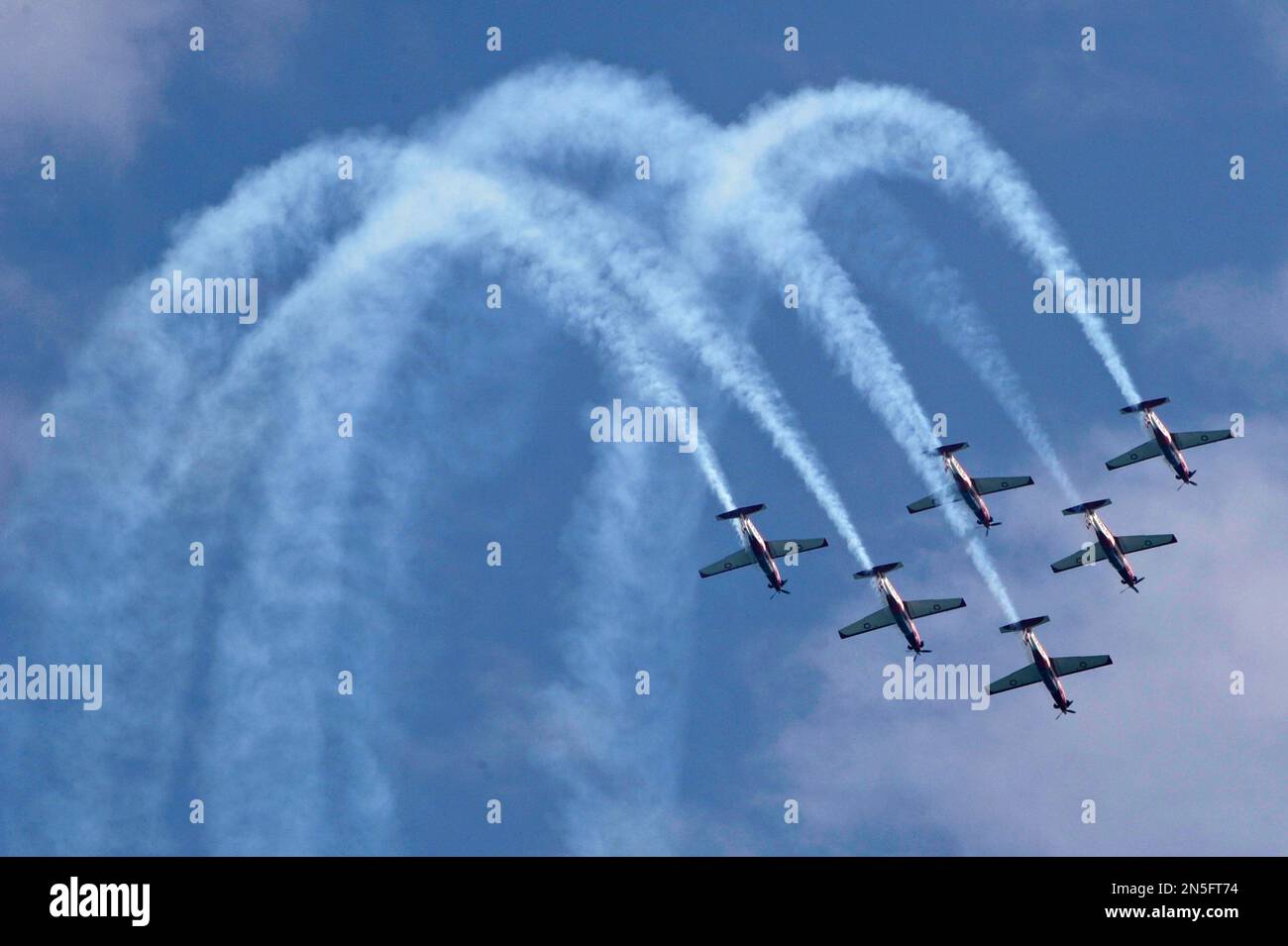 KT-1B Woong Bee planes of the Indonesian Air Force's aerobatics team ...