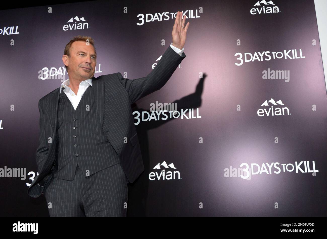 Kevin Costner arrives at the US premiere of "3 Days to Kill" at ...