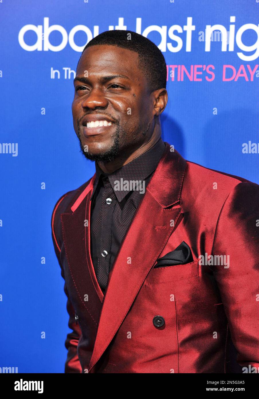 Kevin Hart arrives at the Pan African Film and Arts Festival Premiere ...