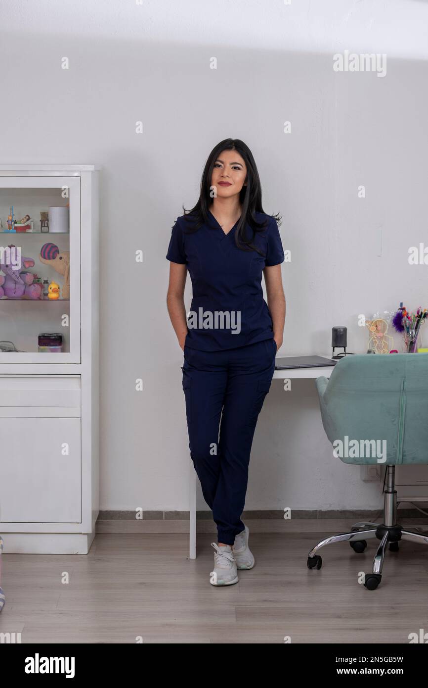 Portrait young mexican female hi-res stock photography and images - Alamy