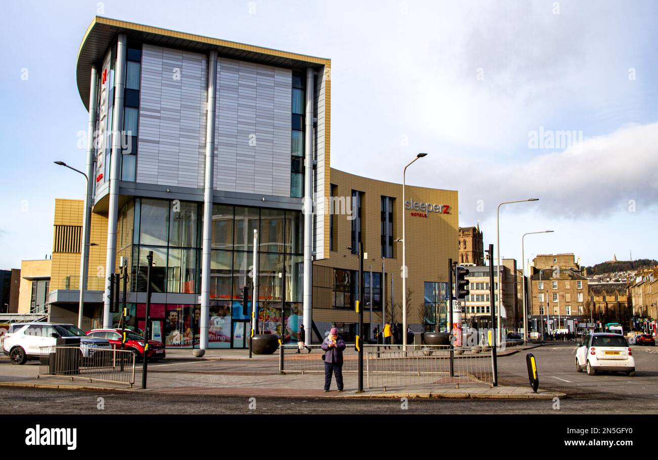 February sunshine dundee hi-res stock photography and images - Alamy
