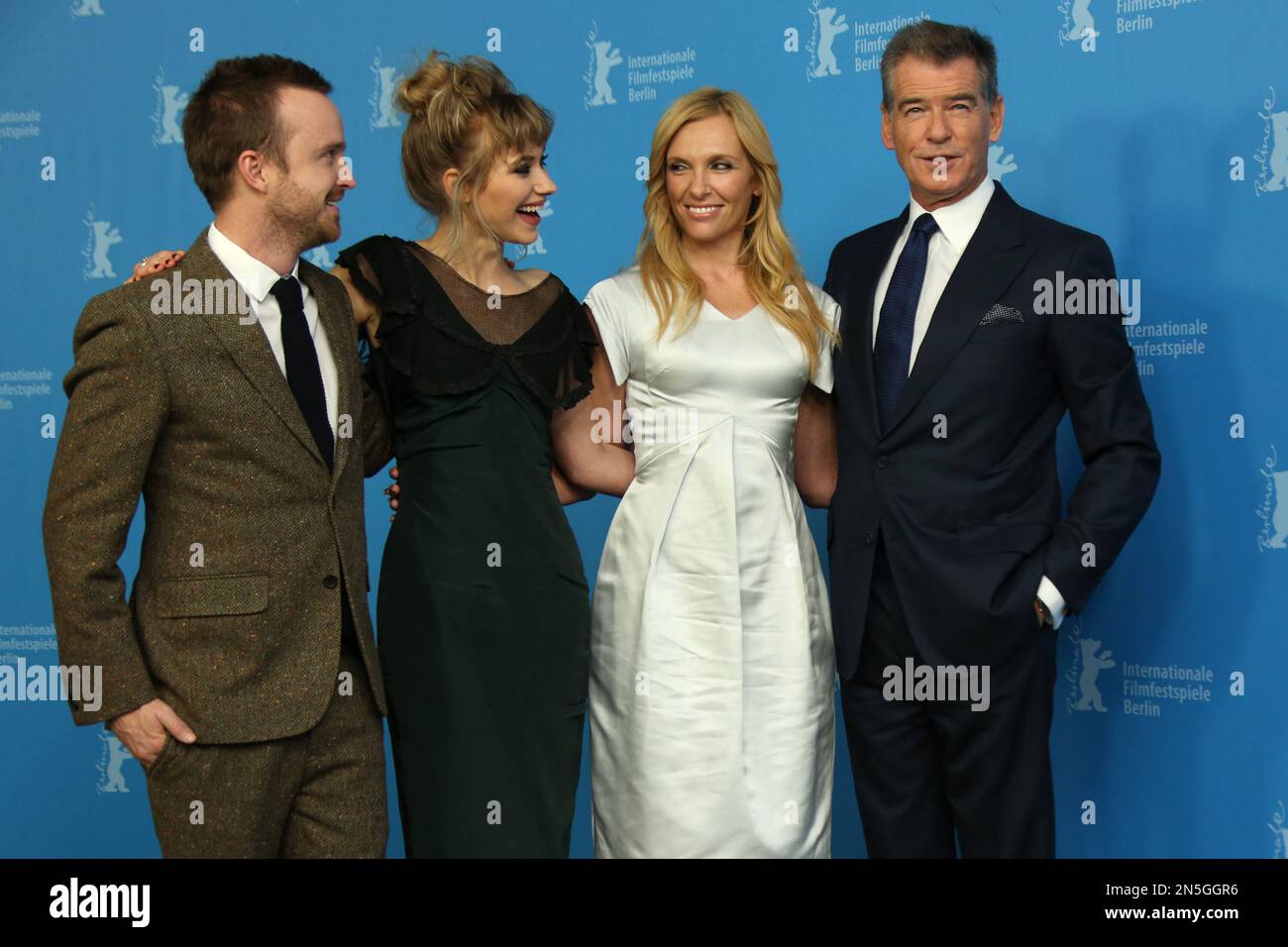 From left, actors Aaron Paul, Imogen Poots, Toni Collette and Pierce ...