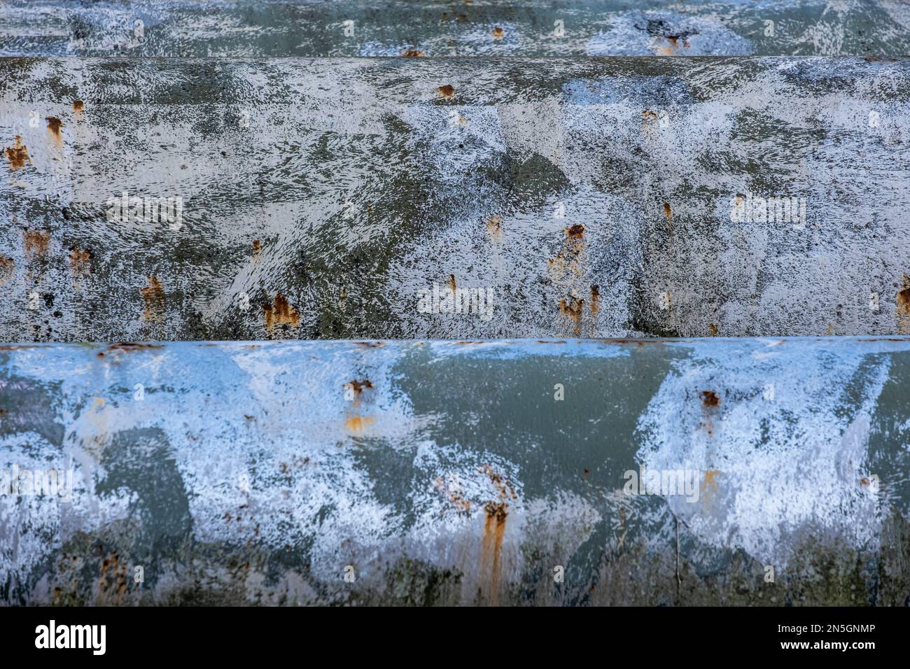 Row of pipes hi-res stock photography and images - Alamy