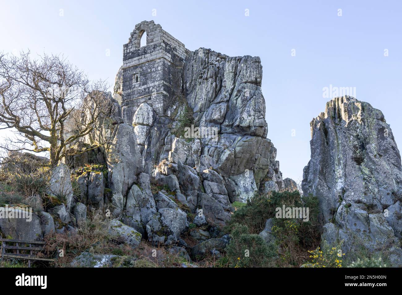 Rock cornwall hi-res stock photography and images - Alamy