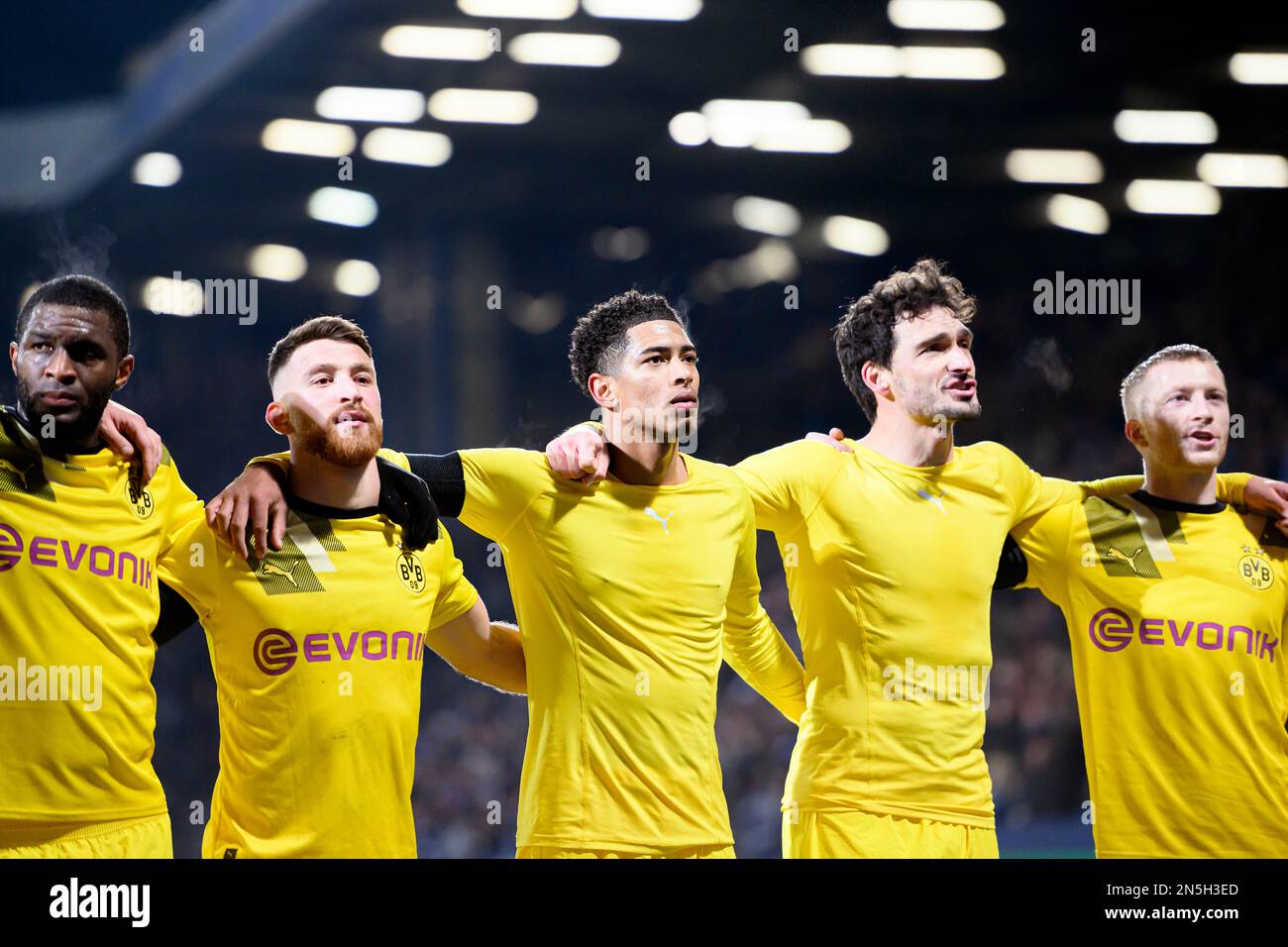 left to right Anthony MODESTE (DO), Salih OEZCAN (Ozcan)(DO). Jude ...