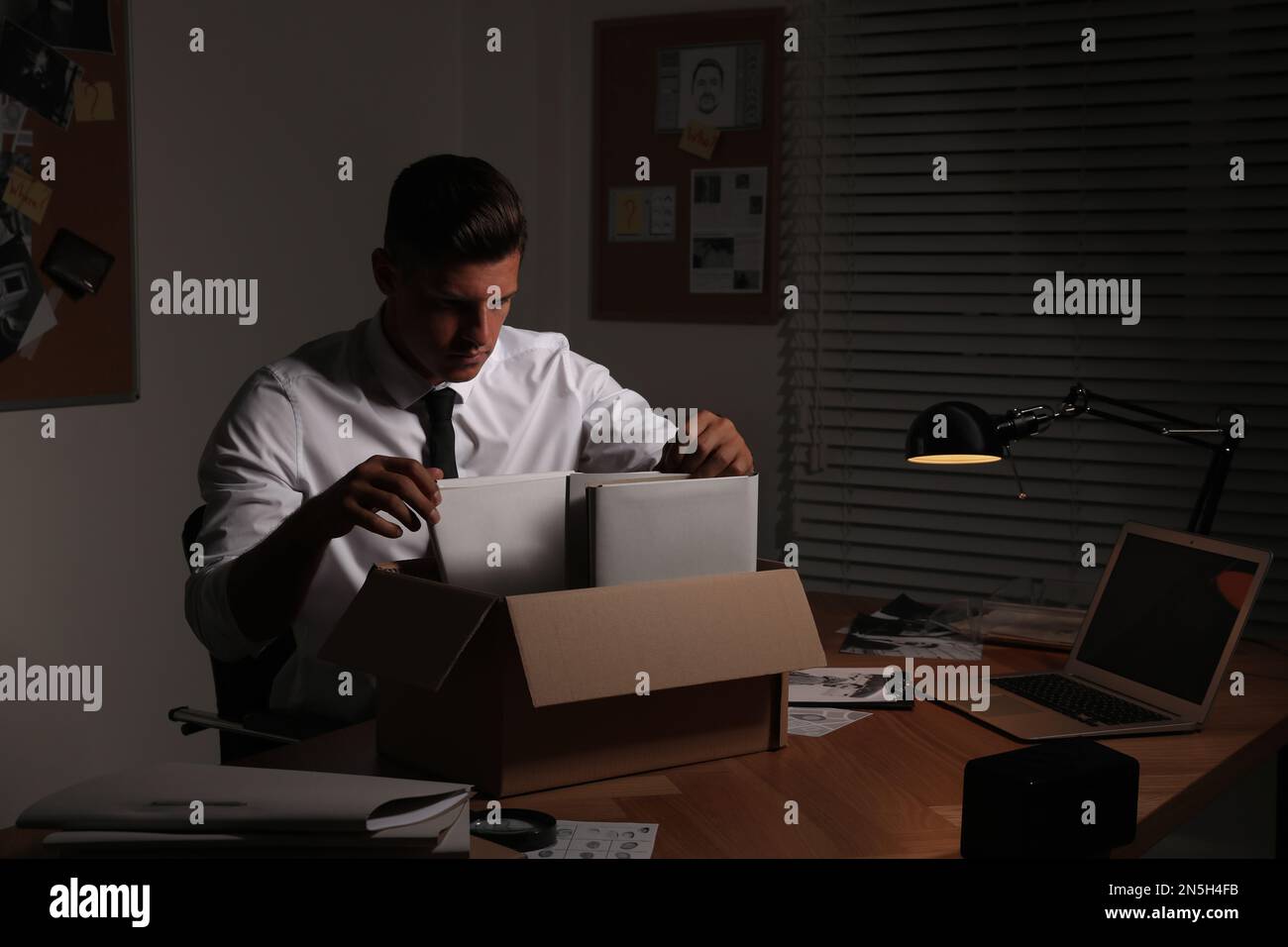 Photos of police paperwork hi-res stock photography and images - Alamy