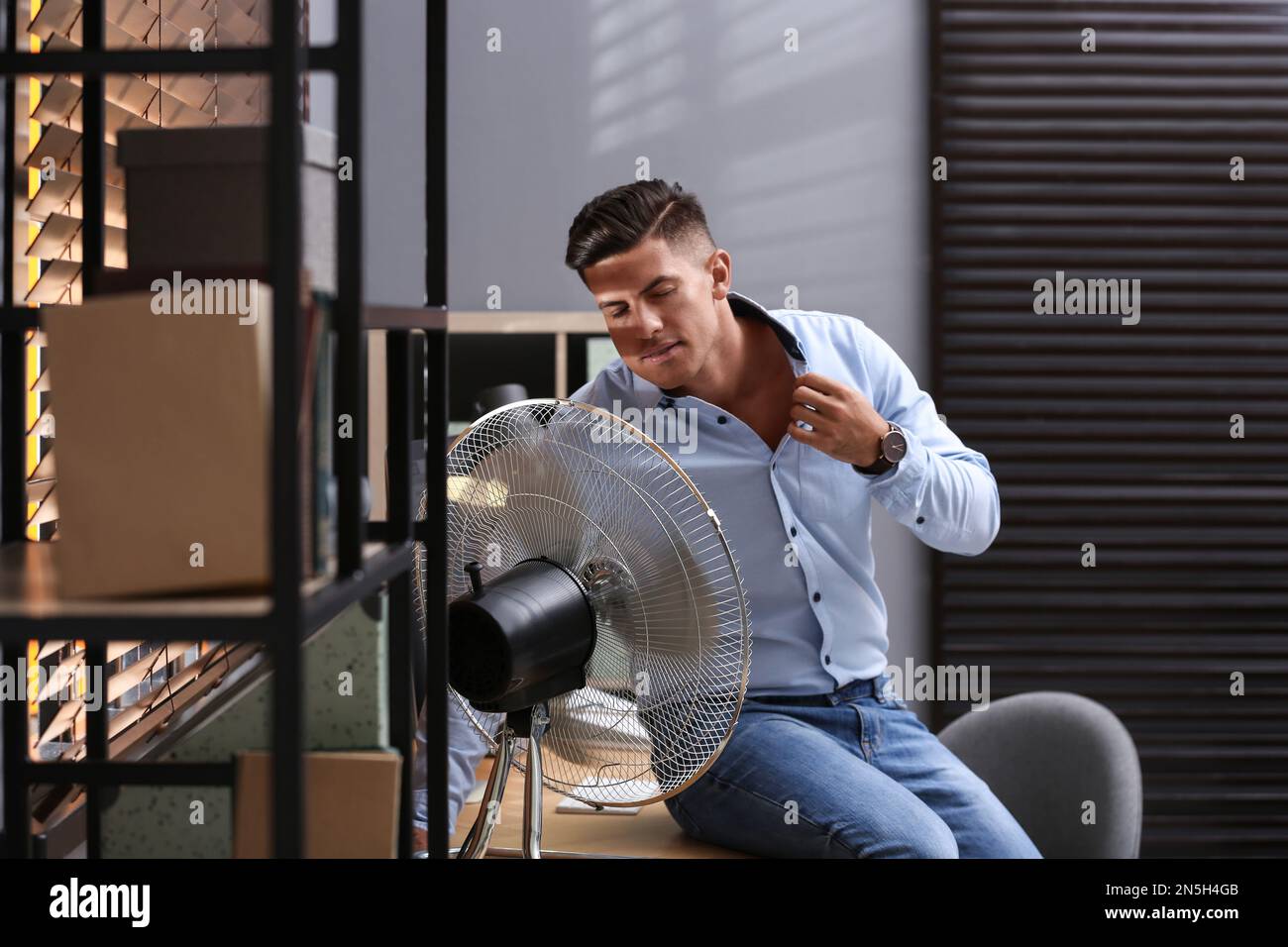 Workplace climate hi-res stock photography and images - Alamy