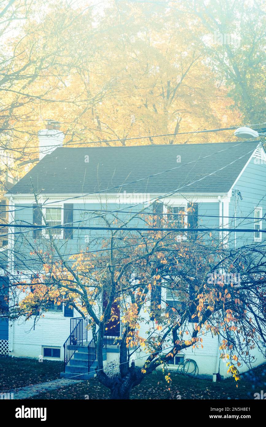 Suburban neighbourhood washington hi-res stock photography and images ...