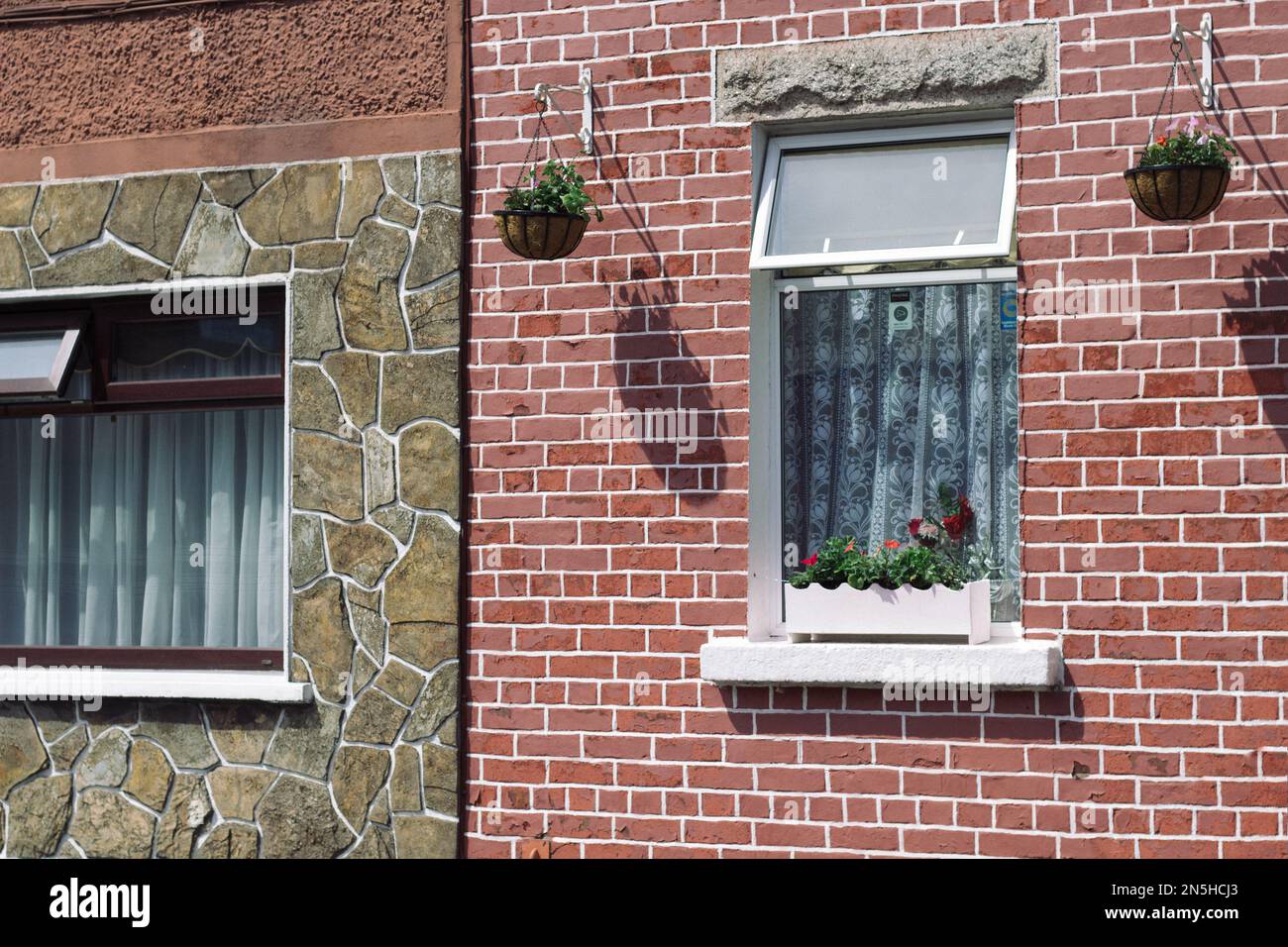 Old window with lace curtain hi-res stock photography and images - Alamy