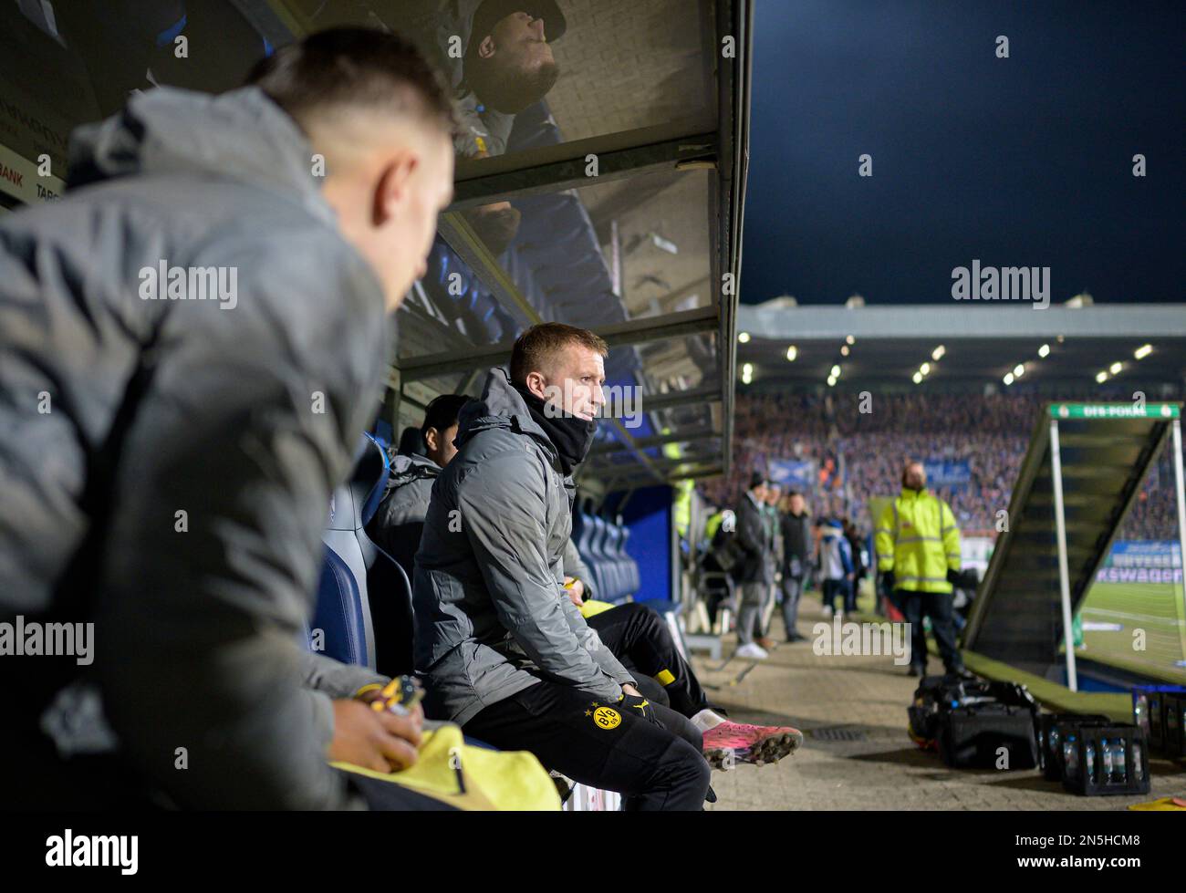 Marco REUS (DO) sits on the substitutes' bench, Soccer DFB Cup Round of ...