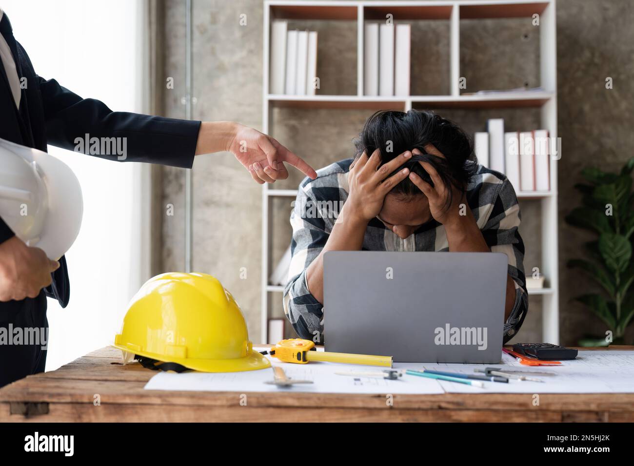 Engineer laptop stress woman hi-res stock photography and images - Alamy