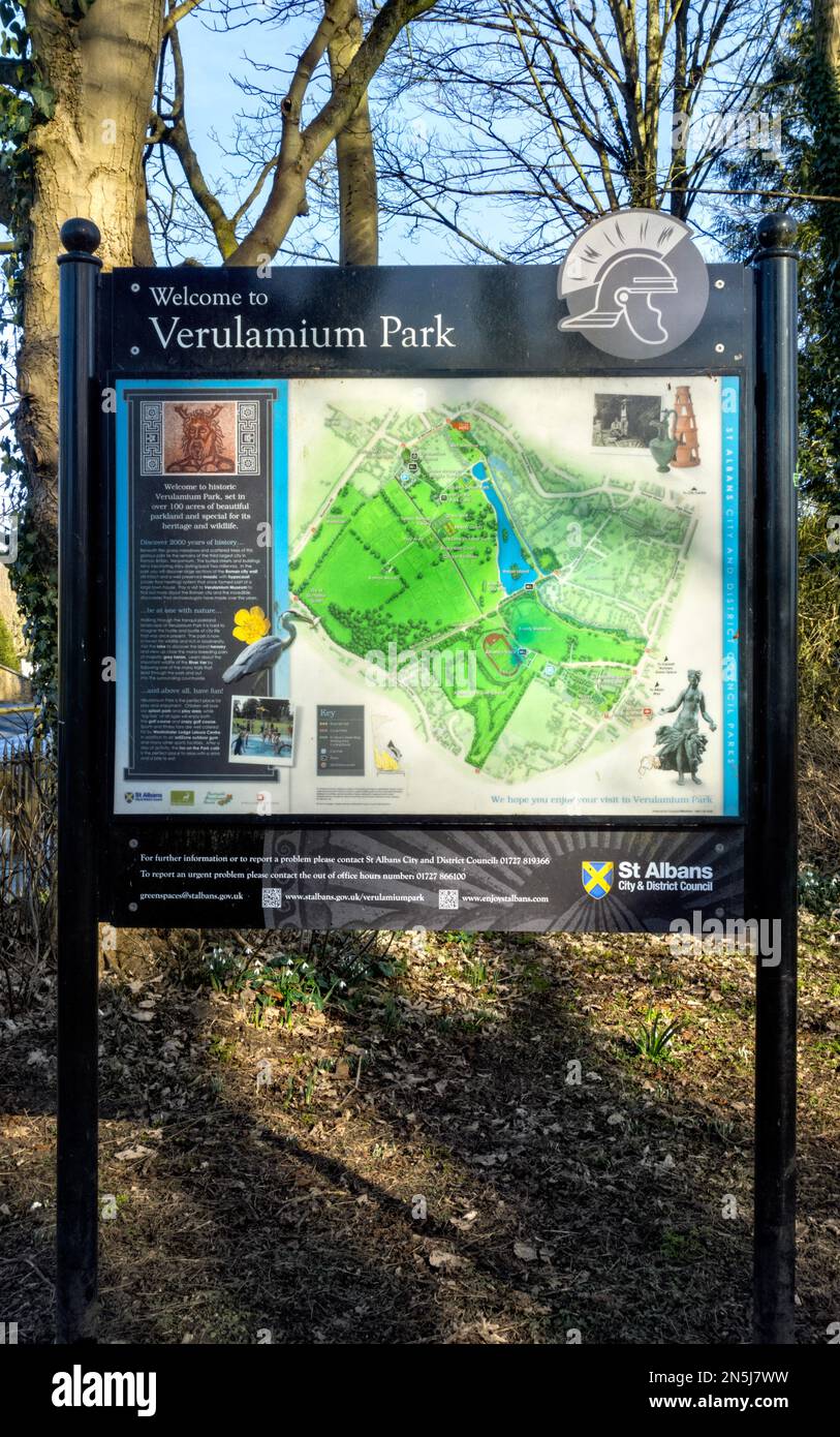 Hertfordshire map hi-res stock photography and images - Alamy