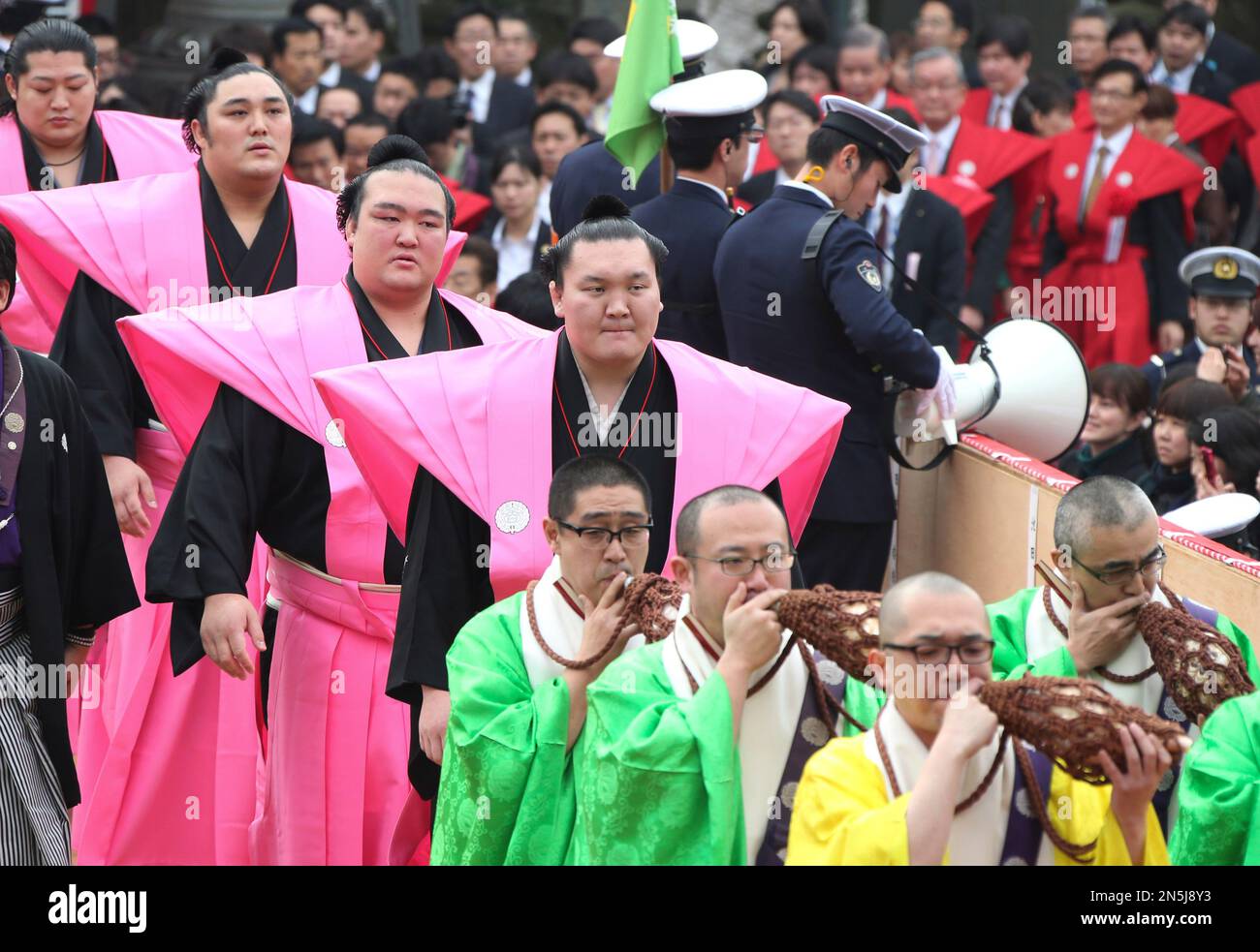 Mongolian sumo grand champion Hakuho, center, ozeki Kisenosato, third ...