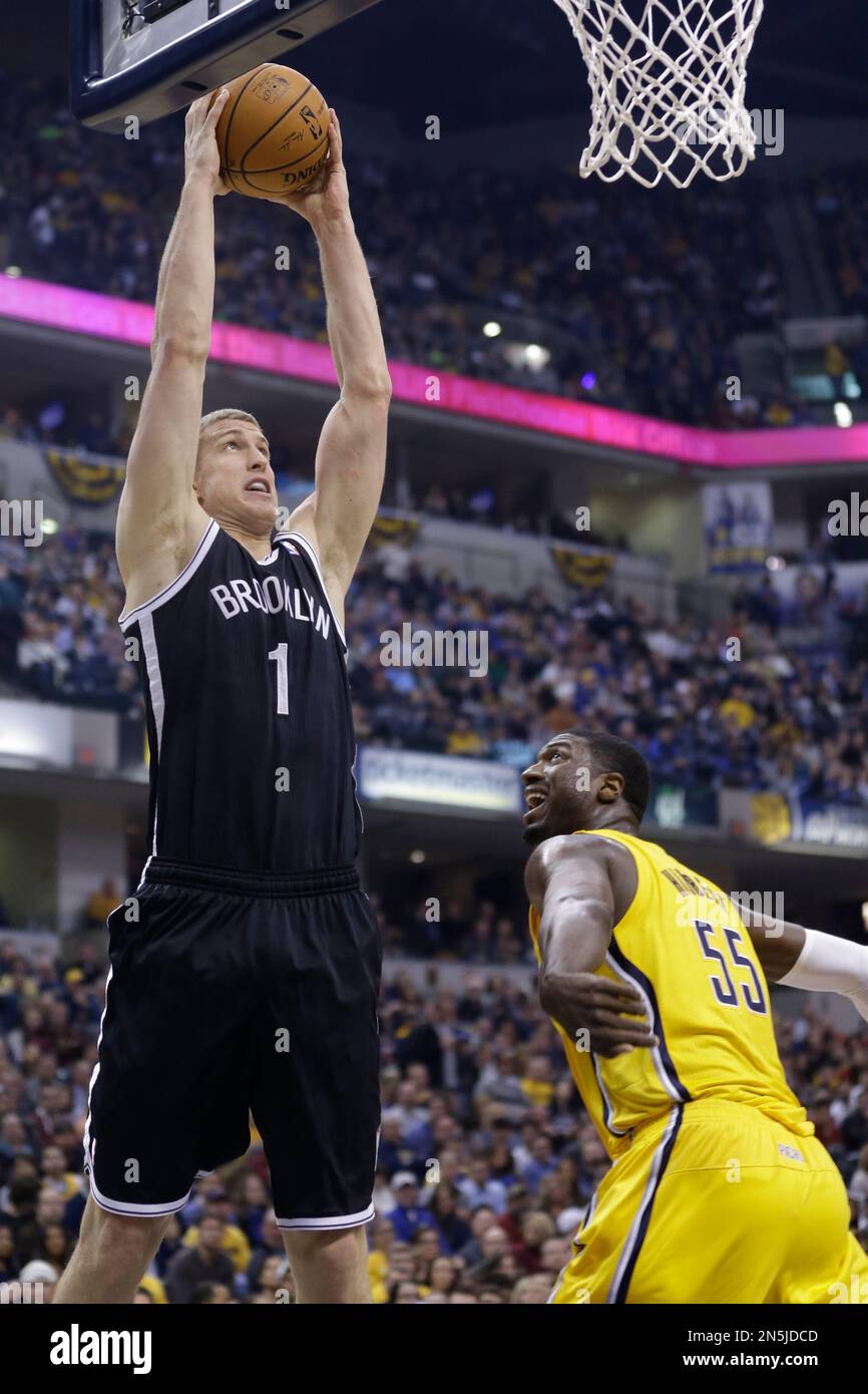 Mason Plumlee Nets Dunk
