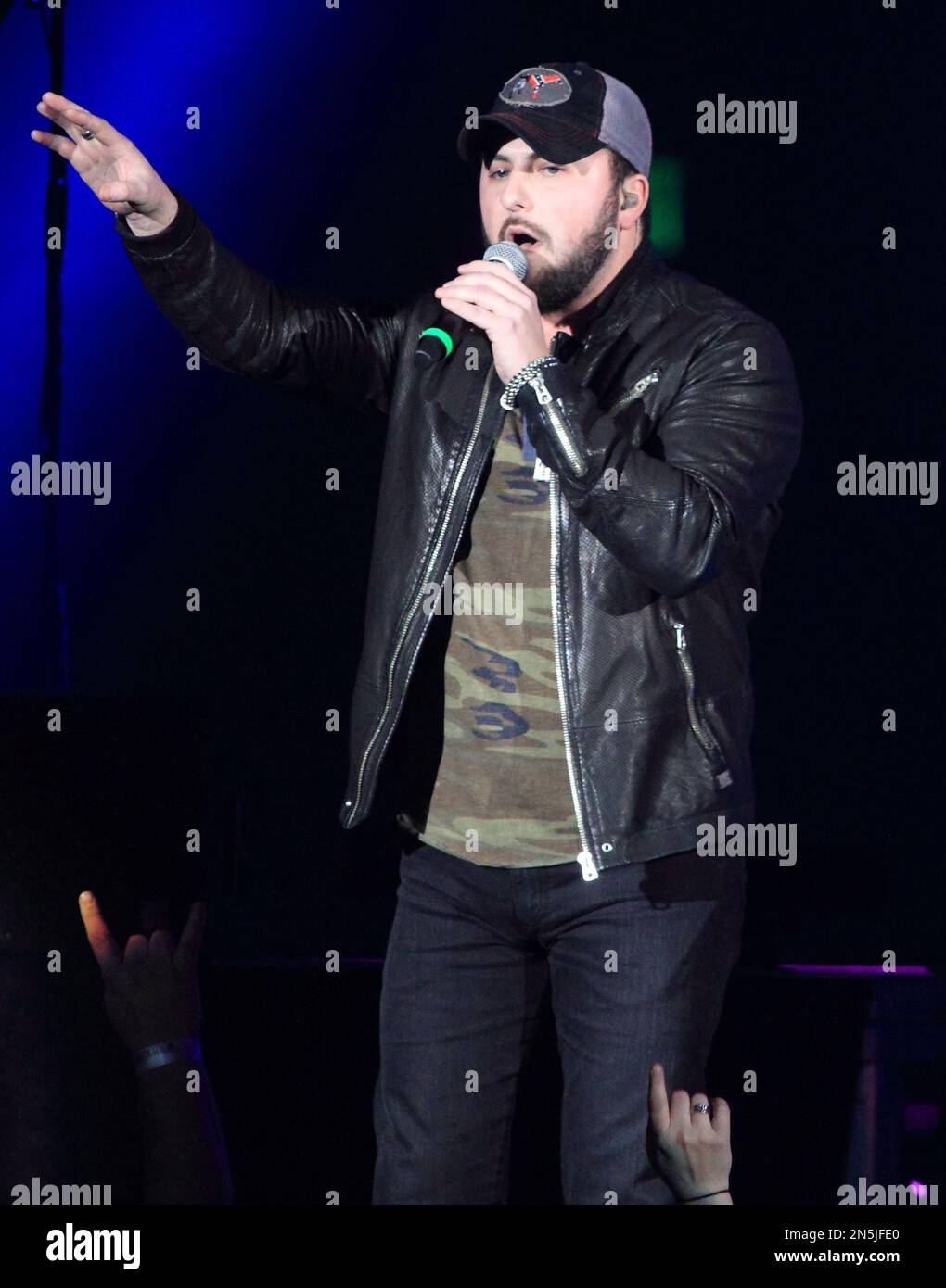 Country music artist Tyler Farr performs in concert at the Baltimore ...