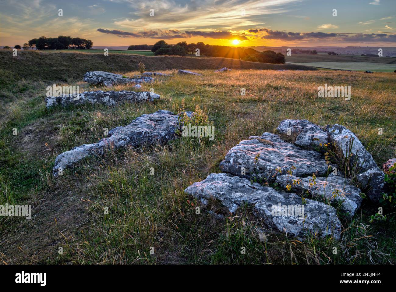 Arbor Low sunset (4 Stock Photo - Alamy