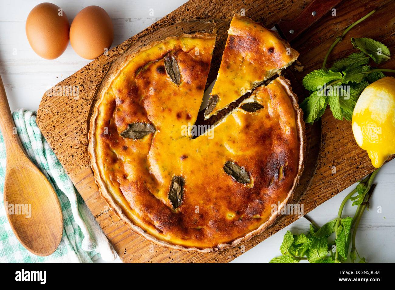 Flaon hi-res stock photography and images - Alamy