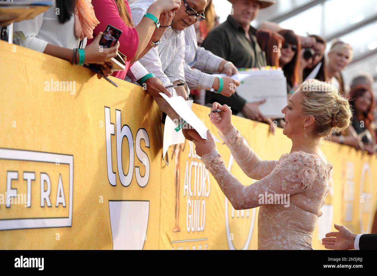 Elisabeth Rohm arrives on the red carpet at the 20th Annual Screen ...