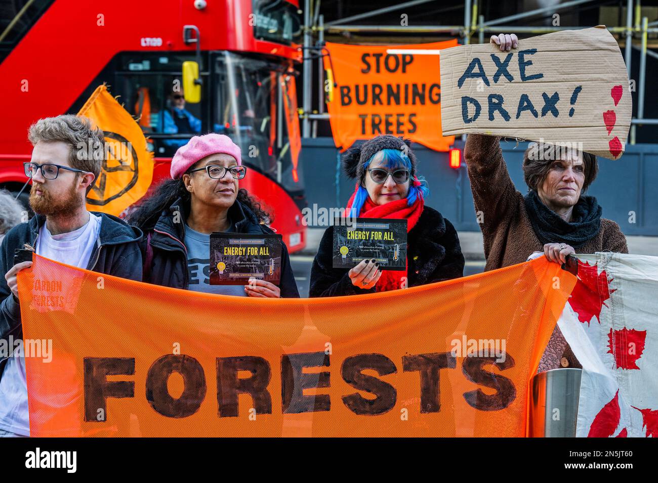 London, UK. 9th Feb, 2023. Fuel Poverty action join teh protest - An ...